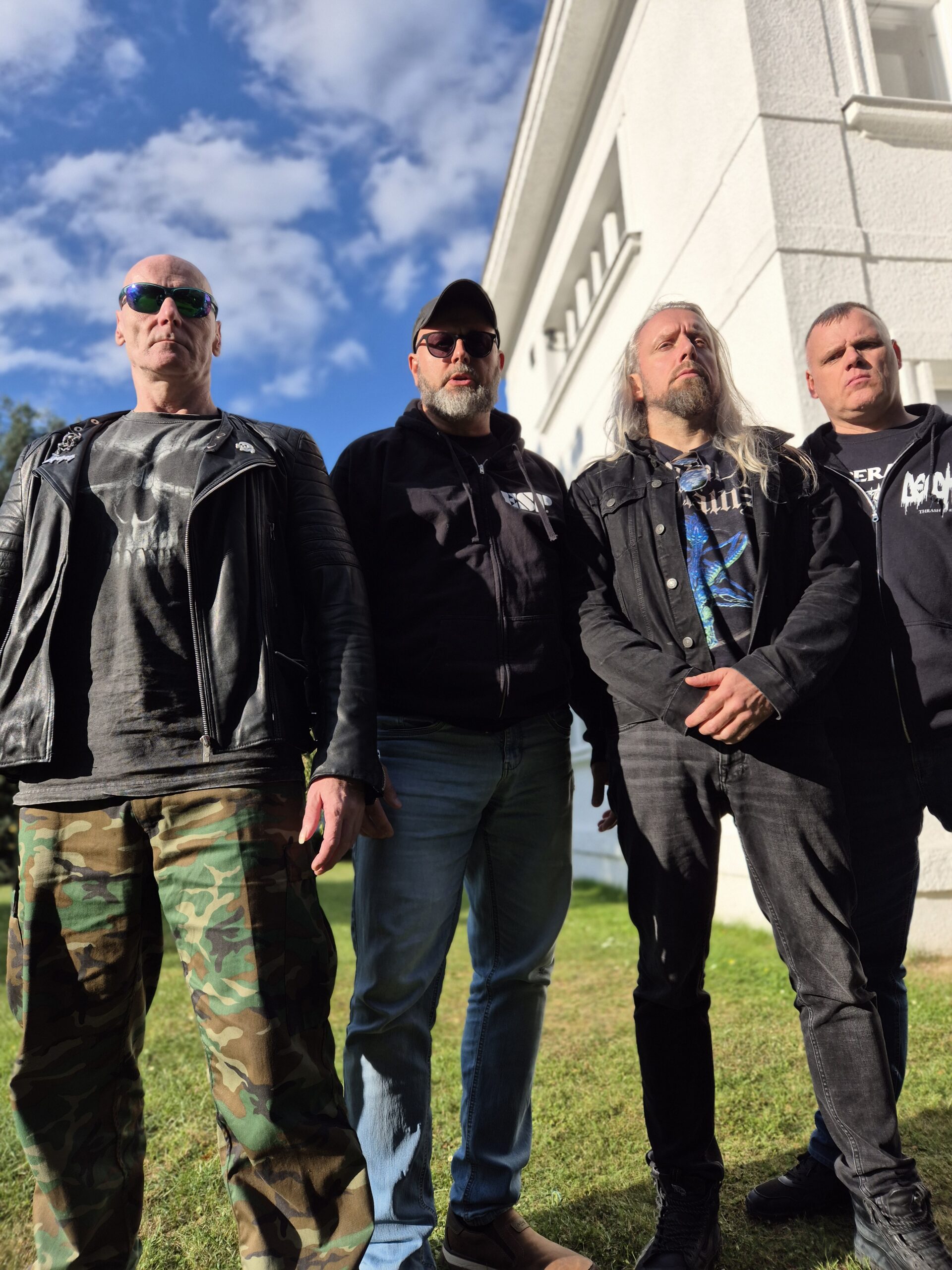 hammerheart – Stream Dead Head’s “Repression Tank” now on Youtube!